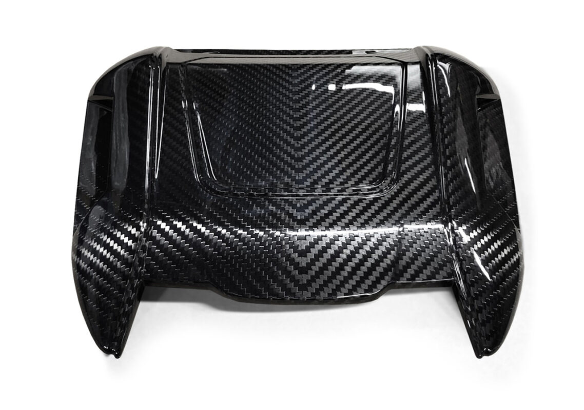 Bonnet air intake carbon - X-Works