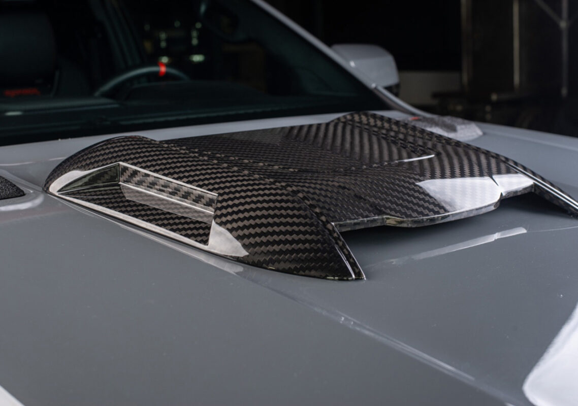 Bonnet air intake carbon - X-Works